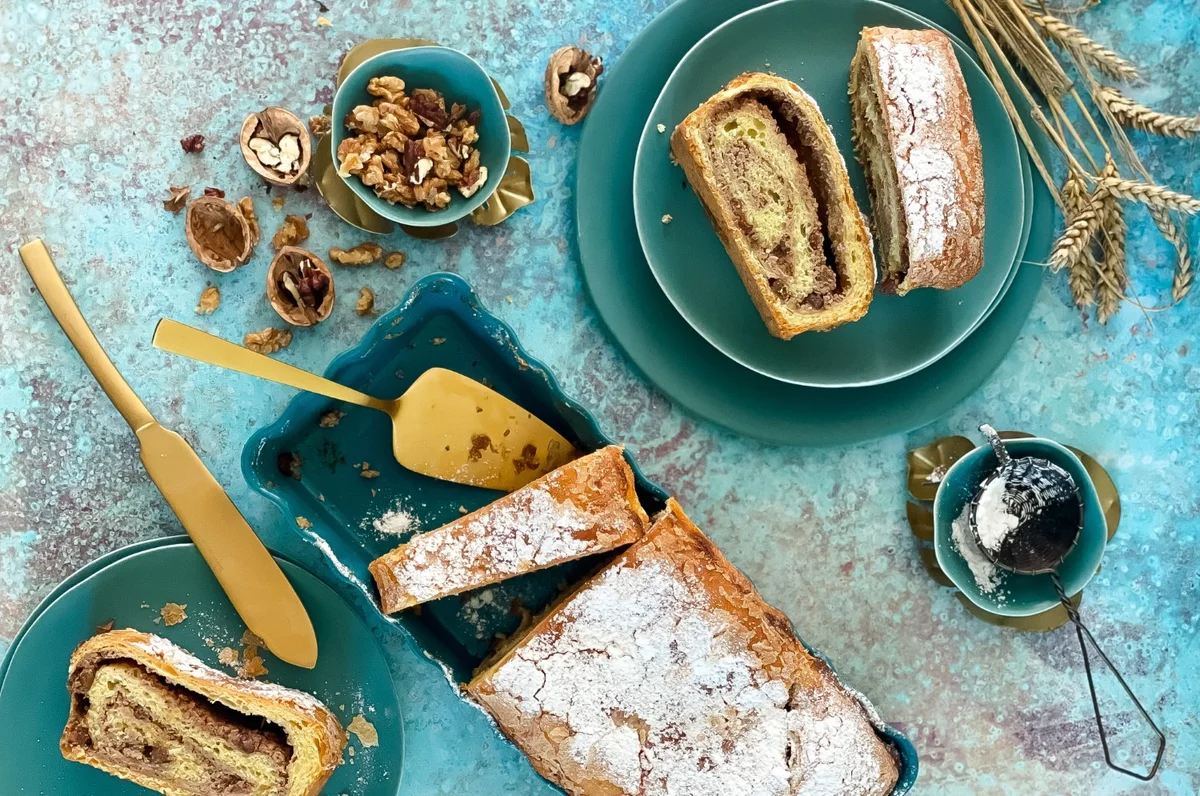 Kynutý závin s ořechovou náplní podle Pepy Maršálka | Potten & Pannen ...